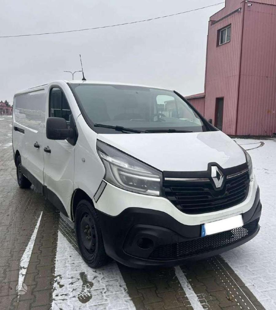 Balts Renault Trafic 2021 Kauņa, ar dzinēja tilpumu 2.00 L un nobraukumu 220 tūkst. km par 6450 €, foto 4 vietnē AUTOMOTO.COM.LV