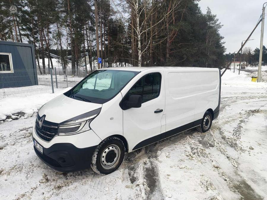 White Renault Trafic 2021 in Vilnius, with an engine capacity of 2.00 L and mileage of 269 thousand km for 12500 €, photo 1 on AUTOMOTO.COM.LV