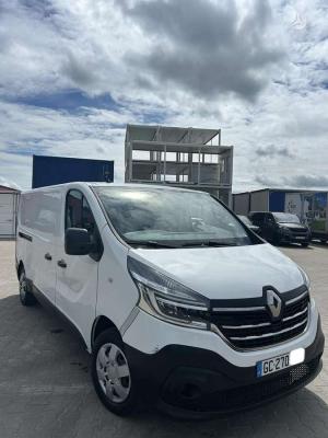 White Renault Trafic 2021 in Kaunas, with an engine capacity of 2.00 L and mileage of 210 thousand km for 5950 €, photo  on AUTOMOTO.COM.LV
