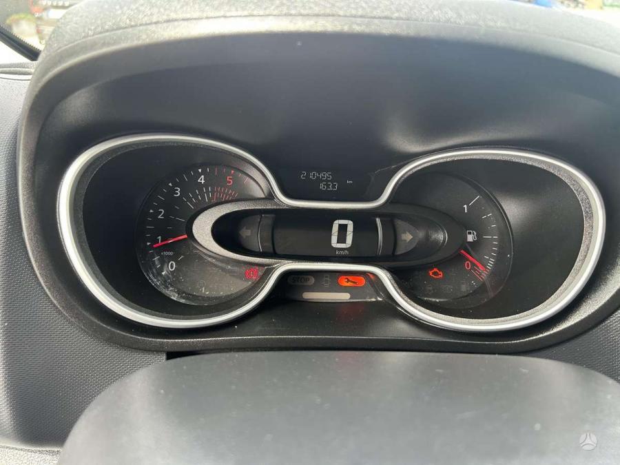 Balts Renault Trafic 2021 Kauņa, ar dzinēja tilpumu 2.00 L un nobraukumu 210 tūkst. km par 5950 €, foto 11 vietnē AUTOMOTO.COM.LV