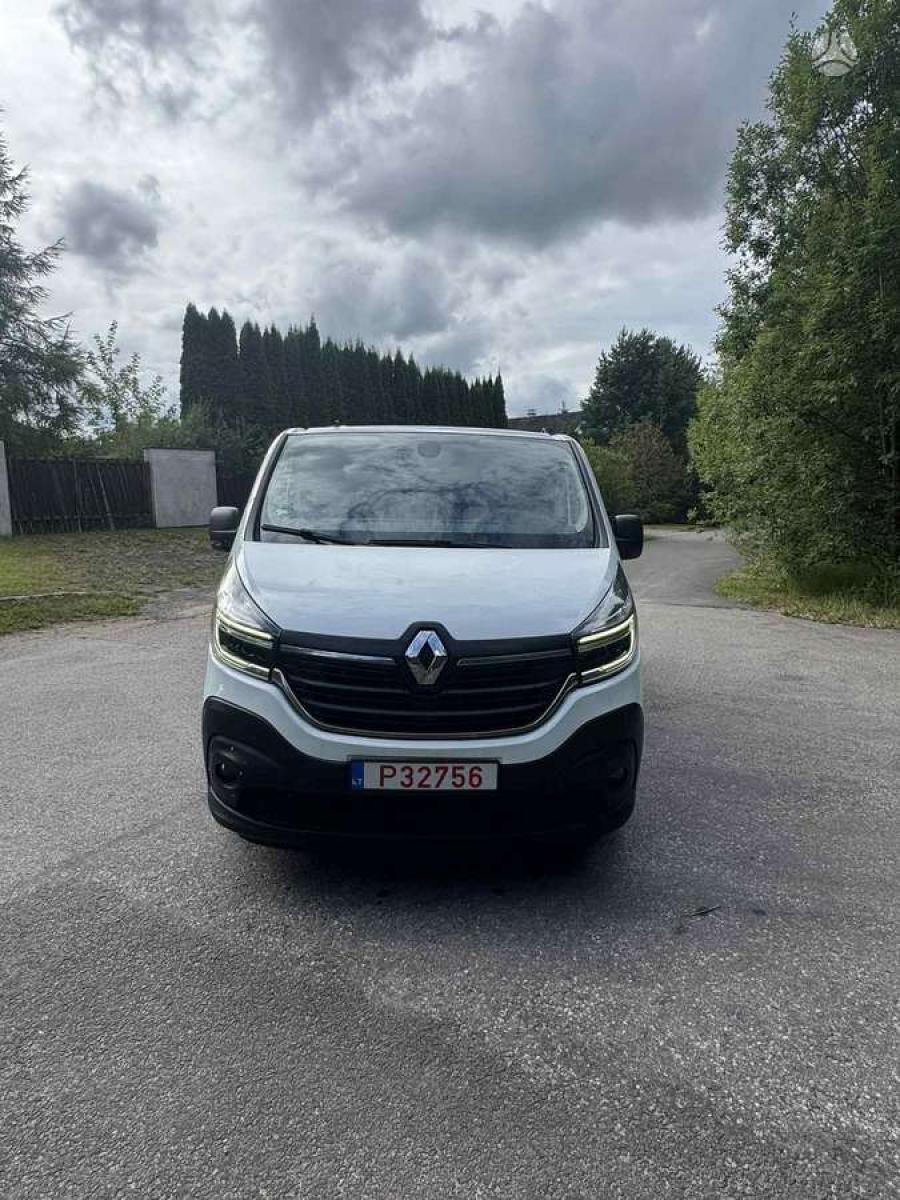 Balts Renault Trafic 2021 Viļņa, ar dzinēja tilpumu 2.00 L un nobraukumu 128 tūkst. km par 9100 €, foto 1 vietnē AUTOMOTO.COM.LV