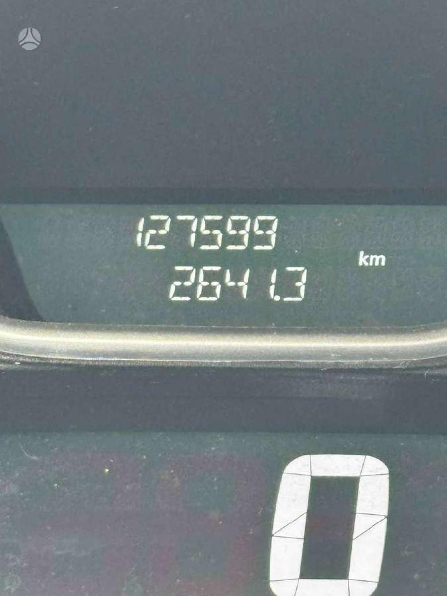 Balts Renault Trafic 2021 Viļņa, ar dzinēja tilpumu 2.00 L un nobraukumu 128 tūkst. km par 9100 €, foto 6 vietnē AUTOMOTO.COM.LV