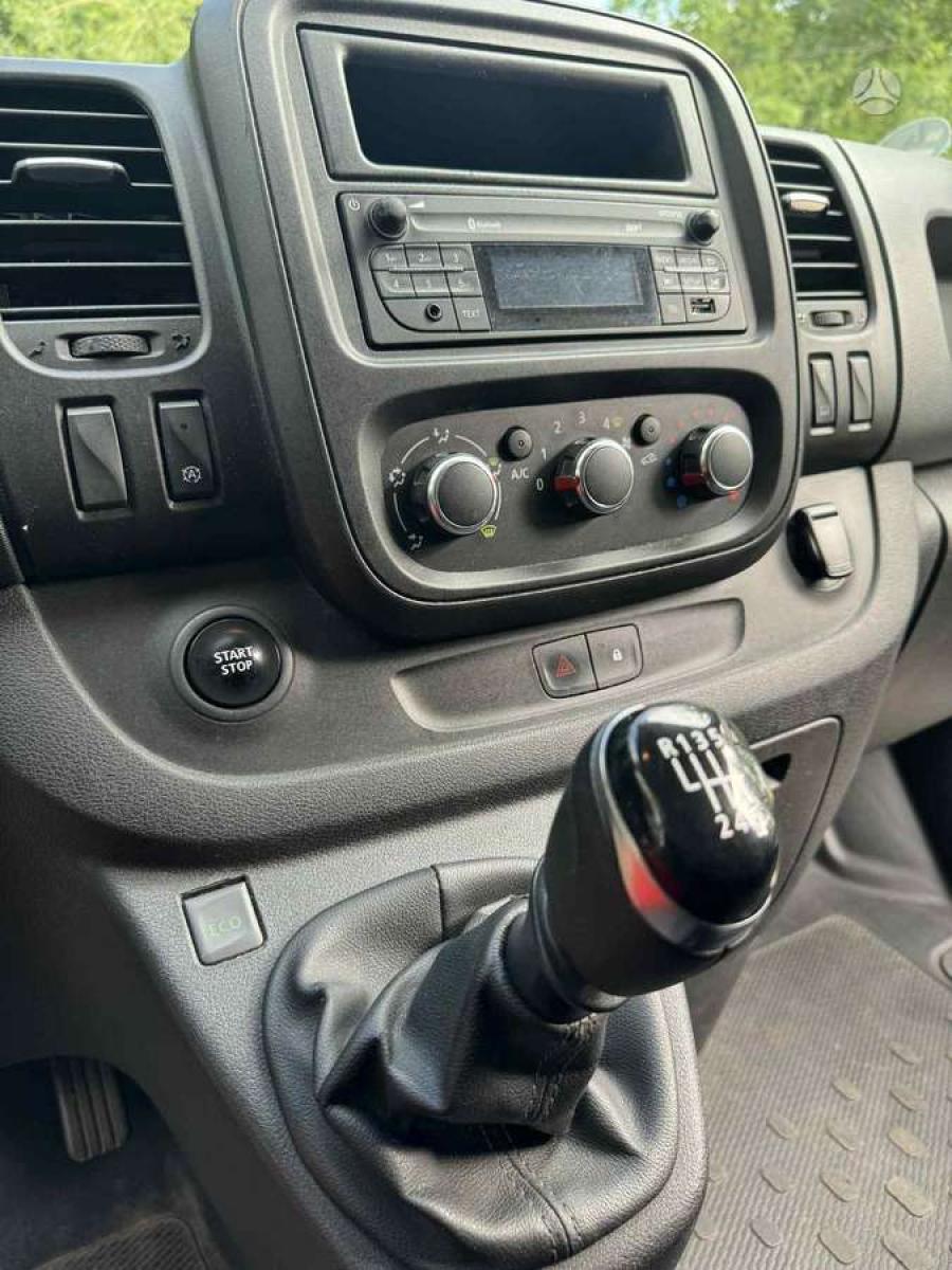 Balts Renault Trafic 2021 Viļņa, ar dzinēja tilpumu 2.00 L un nobraukumu 128 tūkst. km par 9100 €, foto 10 vietnē AUTOMOTO.COM.LV