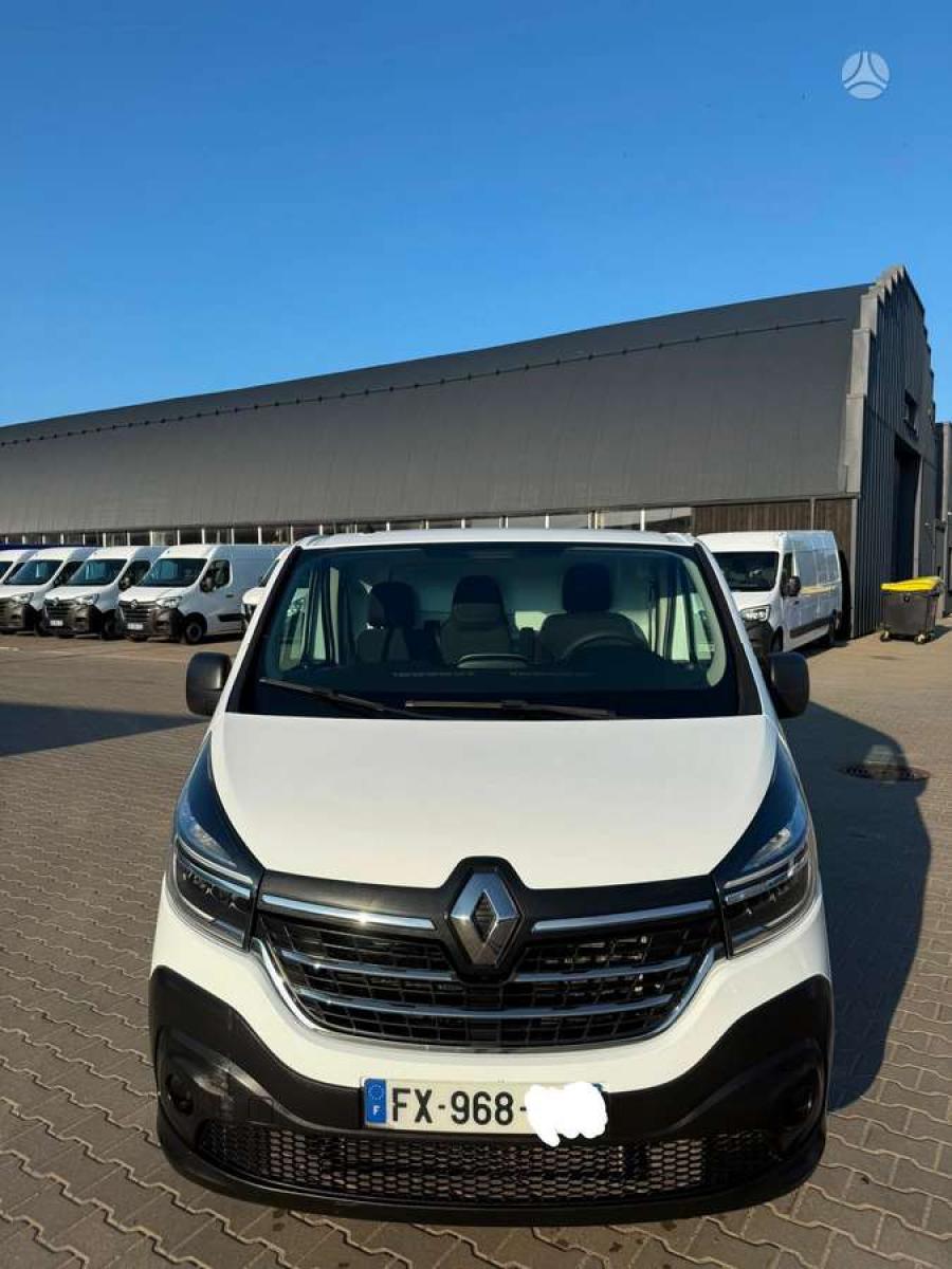 White Renault Trafic 2021 in Kaunas, with an engine capacity of 2.00 L and mileage of 246 thousand km for 5700 €, photo 7 on AUTOMOTO.COM.LV