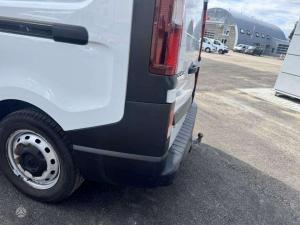 White Renault Trafic 2021 in Radviliskis, with an engine capacity of 2.00 L and mileage of 184 thousand km for 10829 €, photo 30 on AUTOMOTO.COM.LV