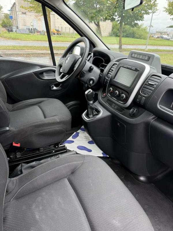 Renault Trafic 2021 Šilutė vietnē Balts Renault Trafic 2021 Šilutė, ar dzinēja tilpumu 2.00 L un nobraukumu 243 tūkst. km par 8990 €, foto 7 vietnē AUTOMOTO.COM.LV