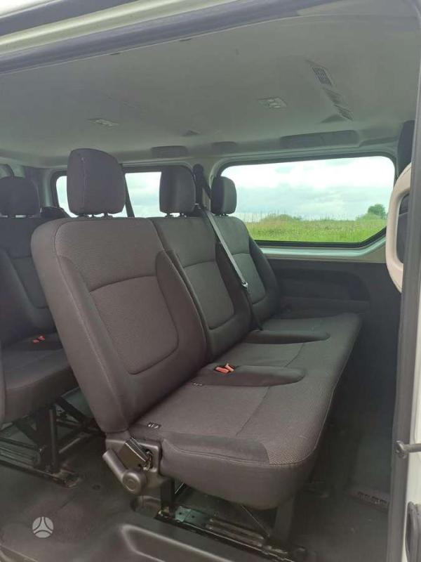Balts Renault Trafic 2022 Utena, ar dzinēja tilpumu 2.00 L un nobraukumu 383 tūkst. km par 18150 €, foto 11 vietnē AUTOMOTO.COM.LV