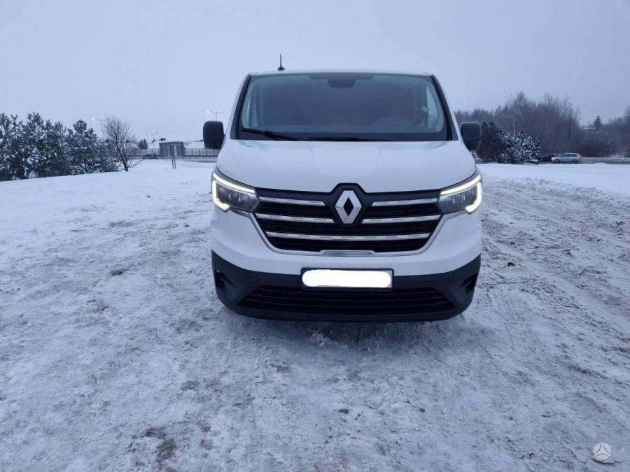 Balts Renault Trafic 2022 Šauļi, ar dzinēja tilpumu 2.00 L un nobraukumu 388 tūkst. km par 14800 €, foto 1 vietnē AUTOMOTO.COM.LV