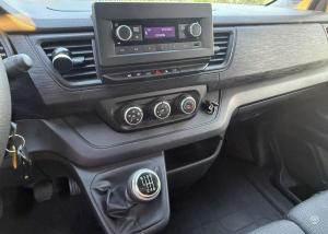 Balts Renault Trafic 2022 Tauragė, ar dzinēja tilpumu 2.00 L un nobraukumu 129 tūkst. km par 22990 €, foto 9 vietnē AUTOMOTO.COM.LV