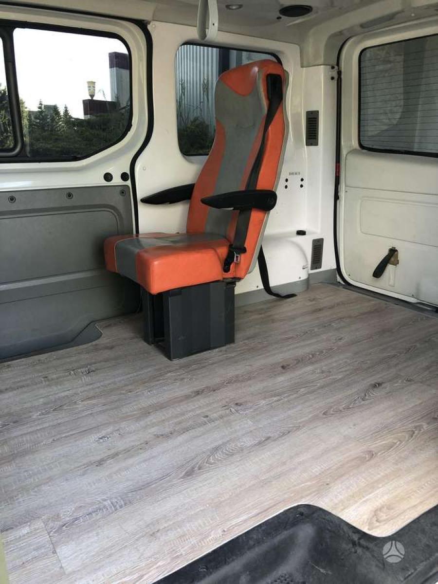 Balts Renault Trafic 2023 Radviliškis, ar dzinēja tilpumu 2.00 L un nobraukumu 260 tūkst. km par 6500 €, foto 9 vietnē AUTOMOTO.COM.LV