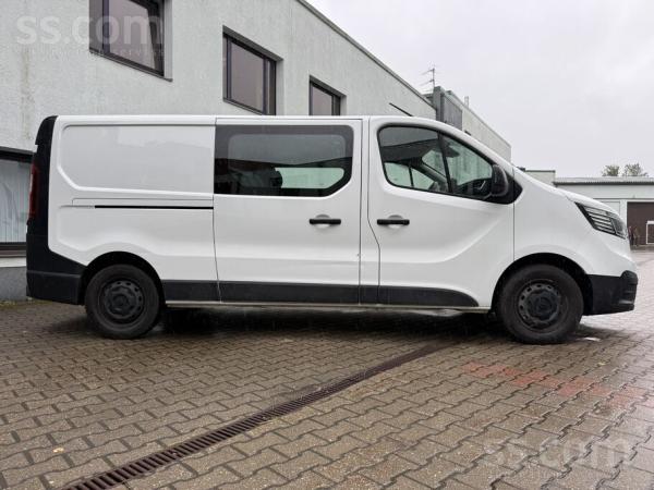 White Renault Trafic 2023 in Riga, with an engine capacity of 2.00 L and mileage of 0 thousand km for 15950 €, photo 5 on AUTOMOTO.COM.LV