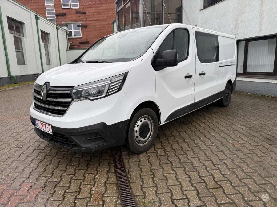 Balts Renault Trafic 2023 Rīga, ar dzinēja tilpumu 2.00 L un nobraukumu 175 tūkst. km par 15950 €, foto 1 vietnē AUTOMOTO.COM.LV