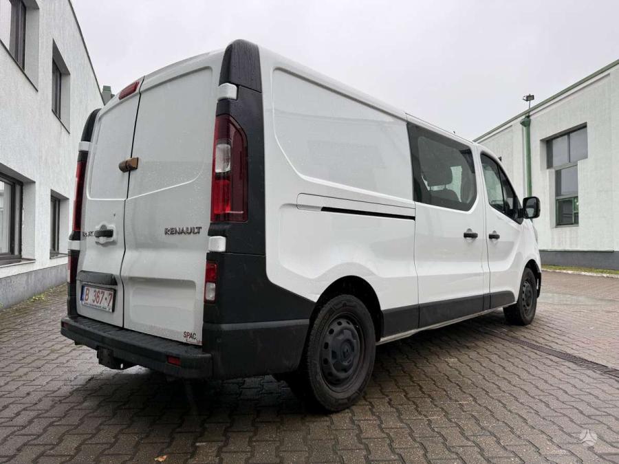 Balts Renault Trafic 2023 Rīga, ar dzinēja tilpumu 2.00 L un nobraukumu 175 tūkst. km par 15950 €, foto 4 vietnē AUTOMOTO.COM.LV