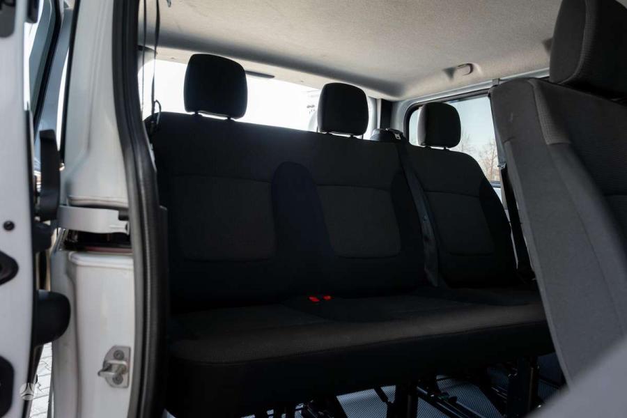 Balts Renault Trafic 2024 Klaipėda, ar dzinēja tilpumu 2.00 L un nobraukumu 40 tūkst. km par 31200 €, foto 19 vietnē AUTOMOTO.COM.LV
