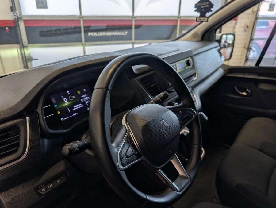 Balts Renault Trafic 2024 Kauņa, ar dzinēja tilpumu 2.00 L un nobraukumu 181 tūkst. km par 28900 €, foto 7 vietnē AUTOMOTO.COM.LV