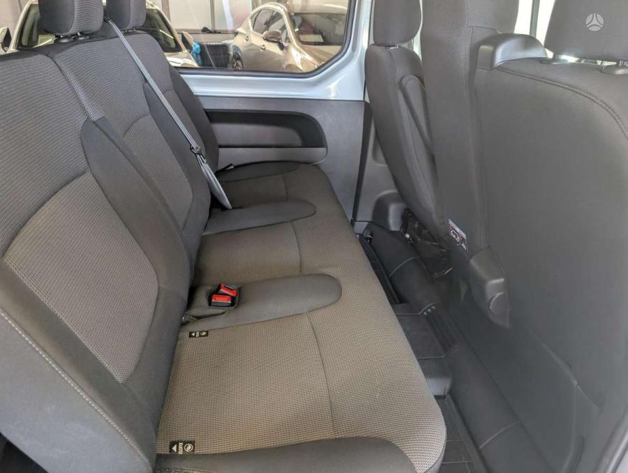 Balts Renault Trafic 2024 Kauņa, ar dzinēja tilpumu 2.00 L un nobraukumu 181 tūkst. km par 28900 €, foto 12 vietnē AUTOMOTO.COM.LV