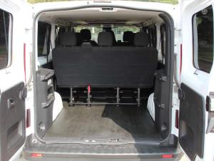 White Renault Trafic 2024 in Vilnius, with an engine capacity of 2.00 L and mileage of 136 thousand km for 28950 €, photo 17 on AUTOMOTO.COM.LV
