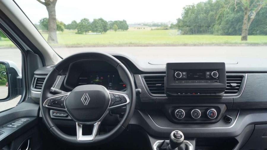 Balts Renault Trafic 2025 Kauņa, ar dzinēja tilpumu 2.00 L un nobraukumu 245 tūkst. km par 25990 €, foto 22 vietnē AUTOMOTO.COM.LV