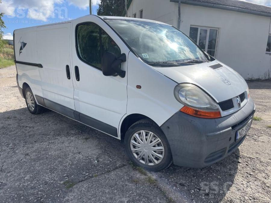 White Renault Trafic 2002 in Talsi, with an engine capacity of 1.90 L and mileage of 237 thousand km for 3000 €, photo 3 on AUTOMOTO.COM.LV