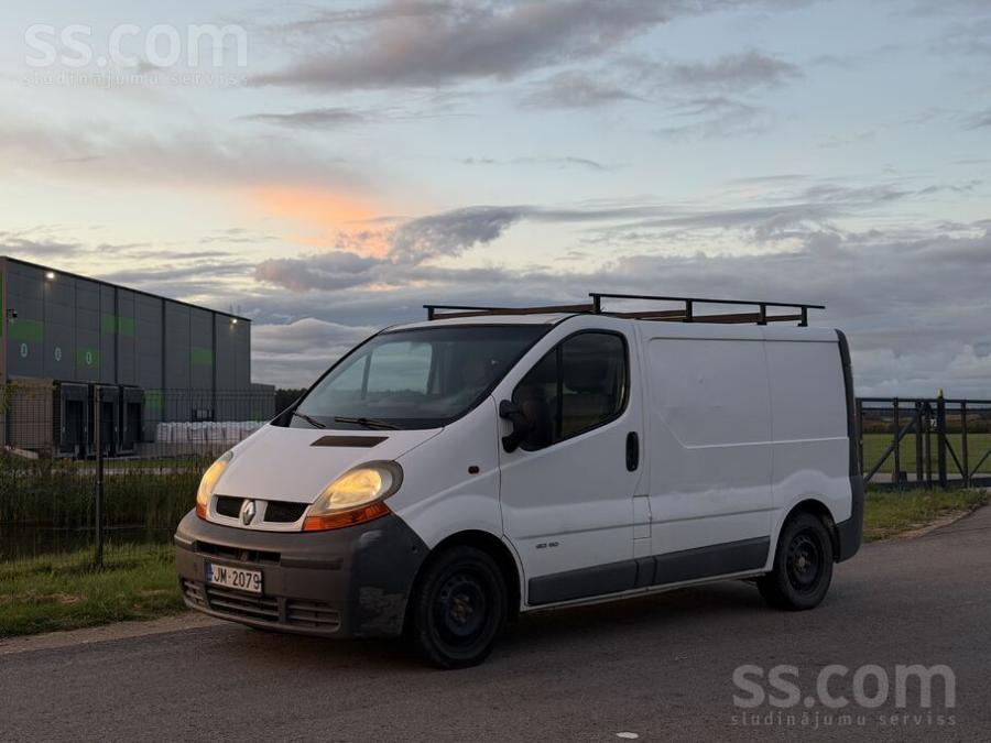 White Renault Trafic 2002 in Riga, with an engine capacity of 1.90 L and mileage of 301 thousand km for 2300 €, photo 4 on AUTOMOTO.COM.LV