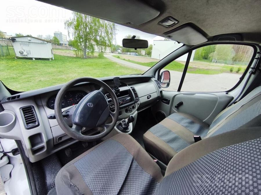 Balts Renault Trafic 2003 Rīga, ar dzinēja tilpumu 1.90 L un nobraukumu 367 tūkst. km par 2999 €, foto 8 vietnē AUTOMOTO.COM.LV
