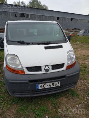 Белый Рено Трафик 2003 в Рига, объемом двигателя 1.90 л и пробегом 380 тыс. км за 2300 €, фото  на AUTOMOTO.COM.LV