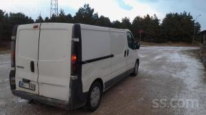 White Renault Trafic 2004 in Liepaja, with an engine capacity of 1.90 L and mileage of 377 thousand km for 2800 €, photo 10 on AUTOMOTO.COM.LV