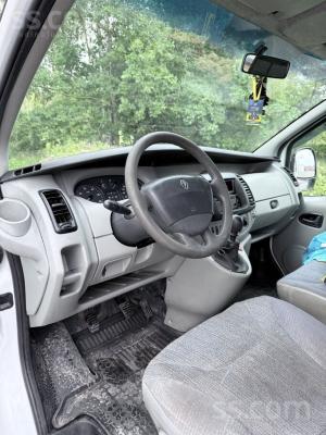Белый Рено Трафик 2004 в Юрмала, объемом двигателя 1.90 л и пробегом 437 тыс. км за 2750 €, фото 6 на AUTOMOTO.COM.LV