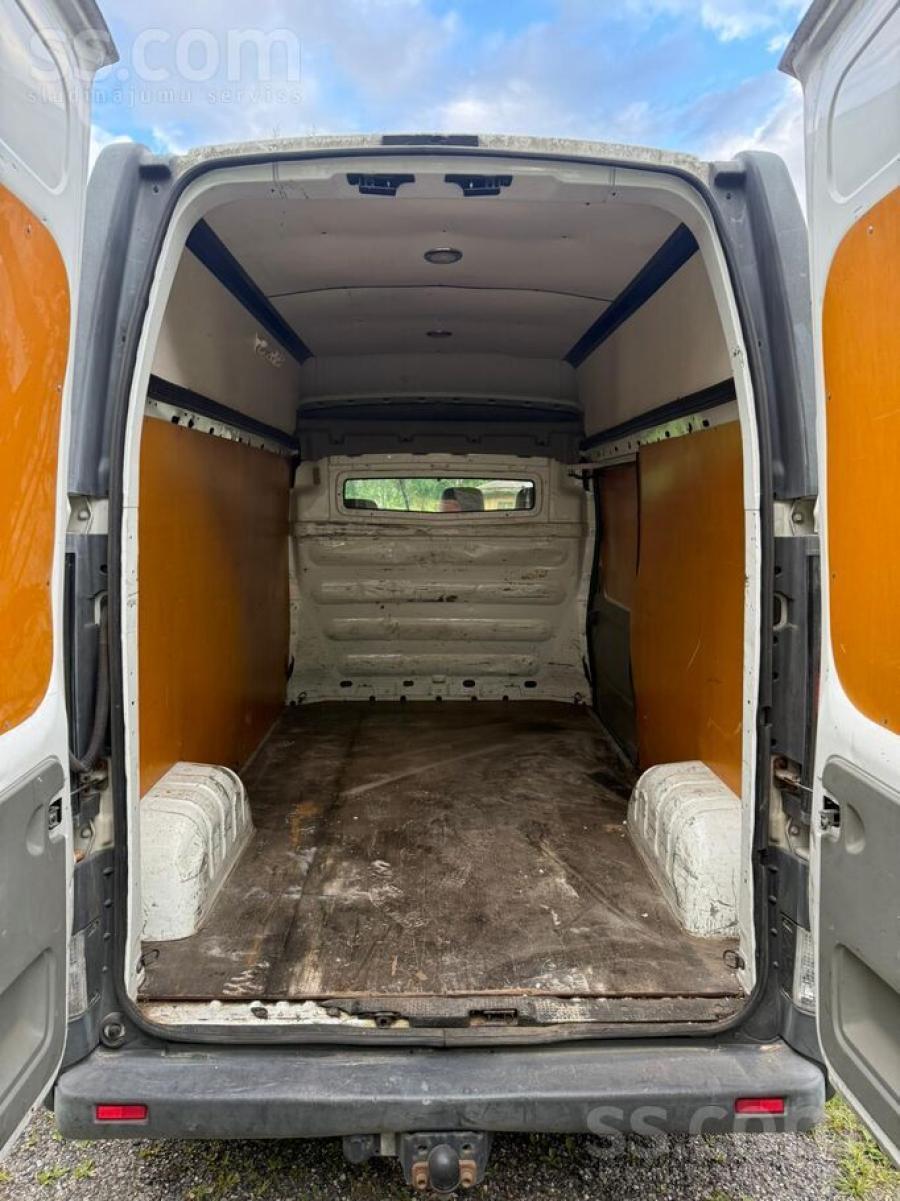 Balts Renault Trafic 2004 Rēzekne, ar dzinēja tilpumu 1.90 L un nobraukumu 0 tūkst. km par 3900 €, foto 9 vietnē AUTOMOTO.COM.LV