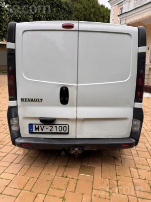 Balts Renault Trafic 2004 Rīga, ar dzinēja tilpumu 1.90 L un nobraukumu 285 tūkst. km par 1859 €, foto 7 vietnē AUTOMOTO.COM.LV