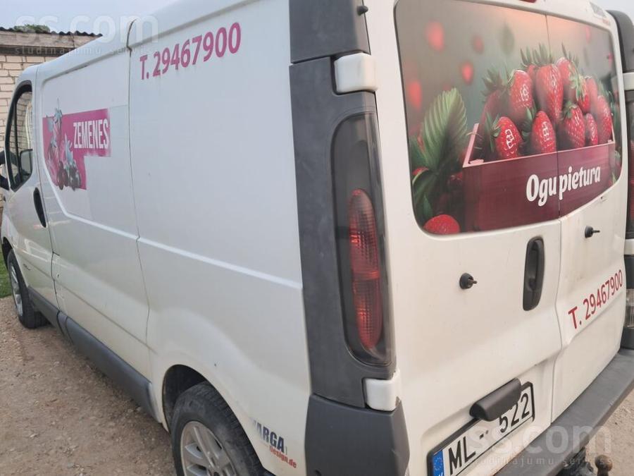 White Renault Trafic 2005 in Aizkraukle, with an engine capacity of 1.90 L and mileage of 583 thousand km for 4000 €, photo 3 on AUTOMOTO.COM.LV