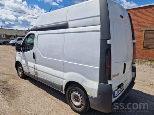 Balts Renault Trafic 2005 Rīga, ar dzinēja tilpumu 1.90 L un nobraukumu 408 tūkst. km par 950 €, foto 4 vietnē AUTOMOTO.COM.LV