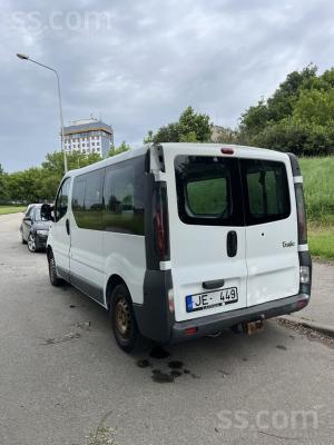 Balts Renault Trafic 2005 Rīga, ar dzinēja tilpumu 1.90 L un nobraukumu 385 tūkst. km par 2500 €, foto 7 vietnē AUTOMOTO.COM.LV