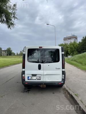 Balts Renault Trafic 2005 Rīga, ar dzinēja tilpumu 1.90 L un nobraukumu 385 tūkst. km par 2500 €, foto 8 vietnē AUTOMOTO.COM.LV