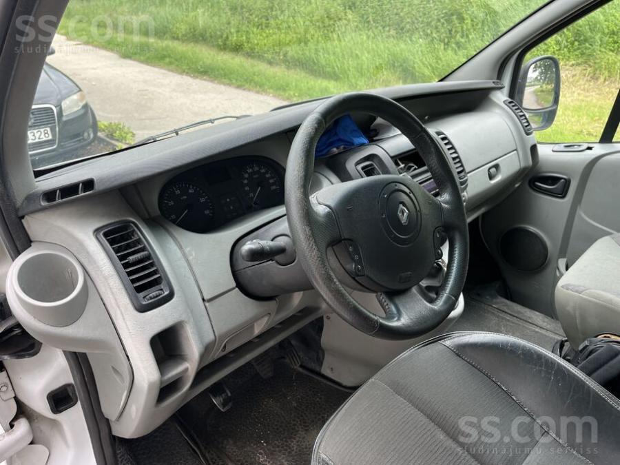 Balts Renault Trafic 2005 Rīga, ar dzinēja tilpumu 1.90 L un nobraukumu 385 tūkst. km par 2500 €, foto 12 vietnē AUTOMOTO.COM.LV