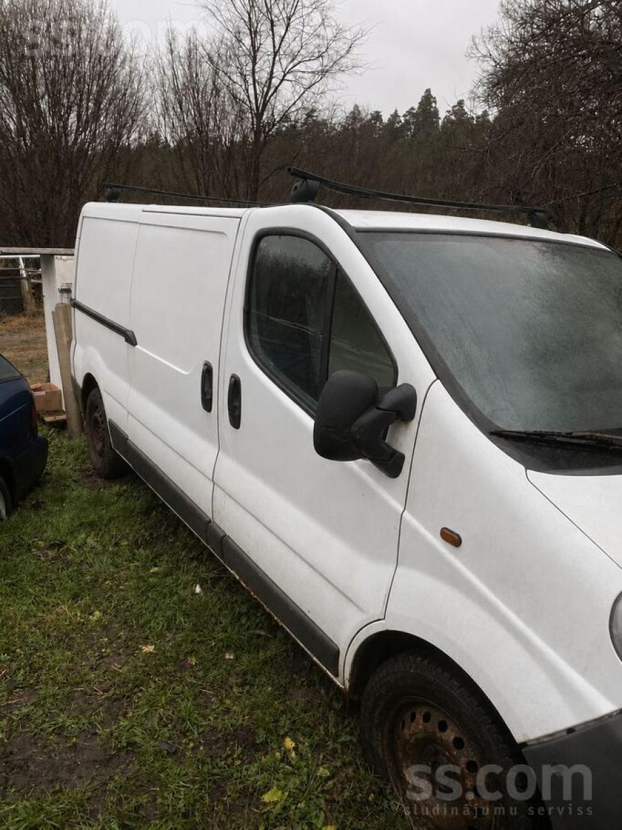 Balts Renault Trafic 2005 Rīga, ar dzinēja tilpumu 1.90 L un nobraukumu 690 tūkst. km par 900 €, foto 4 vietnē AUTOMOTO.COM.LV
