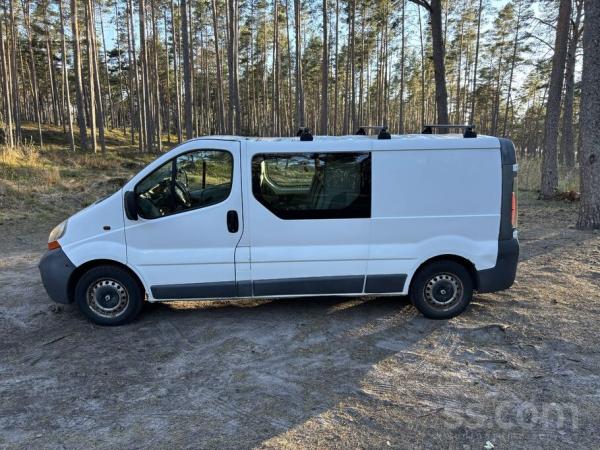 White Renault Trafic 2005 in Riga, with an engine capacity of 1.90 L and mileage of 458 thousand km for 4000 €, photo 5 on AUTOMOTO.COM.LV