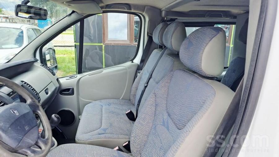 Balts Renault Trafic 2005 Rīga, ar dzinēja tilpumu 1.90 L un nobraukumu 215 tūkst. km par 5500 €, foto 15 vietnē AUTOMOTO.COM.LV
