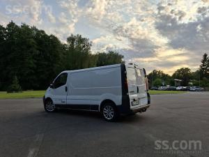 White Renault Trafic 2006 in Riga, with an engine capacity of 1.90 L and mileage of 0 thousand km for 3300 €, photo 4 on AUTOMOTO.COM.LV