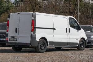 Balts Renault Trafic 2006 Rīga, ar dzinēja tilpumu 1.90 L un nobraukumu 365 tūkst. km par 2790 €, foto 5 vietnē AUTOMOTO.COM.LV