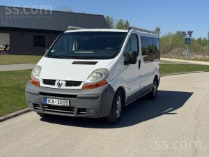 White Renault Trafic 2006 in Riga, with an engine capacity of 2.50 L and mileage of 335 thousand km for 3400 €, photo  on AUTOMOTO.COM.LV