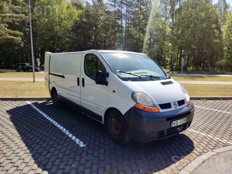 Balts Renault Trafic 2006 Jūrmala, ar dzinēja tilpumu 2.50 L un nobraukumu 355 tūkst. km par 3500 €, foto 1 vietnē AUTOMOTO.COM.LV
