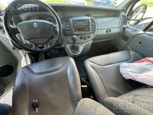 Balts Renault Trafic 2006 Jūrmala, ar dzinēja tilpumu 2.50 L un nobraukumu 355 tūkst. km par 3500 €, foto 10 vietnē AUTOMOTO.COM.LV