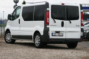White Renault Trafic 2007 in Tukums, with an engine capacity of 2.00 L and mileage of 0 thousand km for 6150 €, photo 3 on AUTOMOTO.COM.LV