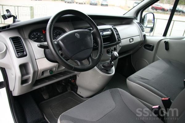 White Renault Trafic 2007 in Tukums, with an engine capacity of 2.00 L and mileage of 0 thousand km for 6150 €, photo 7 on AUTOMOTO.COM.LV