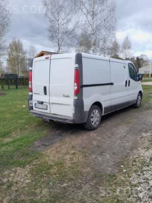 Белый Рено Трафик 2007 в Елгава, объемом двигателя 2.00 л и пробегом 650 тыс. км за 1000 €, фото 3 на AUTOMOTO.COM.LV