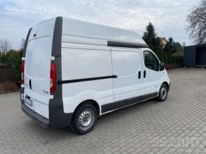 Balts Renault Trafic 2007 Rīga, ar dzinēja tilpumu 2.00 L un nobraukumu 365 tūkst. km par 3250 €, foto 3 vietnē AUTOMOTO.COM.LV