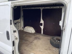 Balts Renault Trafic 2007 Rīga, ar dzinēja tilpumu 2.00 L un nobraukumu 365 tūkst. km par 3250 €, foto 11 vietnē AUTOMOTO.COM.LV