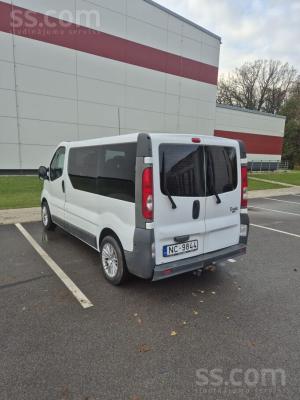 White Renault Trafic 2007 in Riga, with an engine capacity of 1.90 L and mileage of 350 thousand km for 3983 €, photo 8 on AUTOMOTO.COM.LV