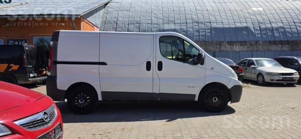Balts Renault Trafic 2007 Valmiera, ar dzinēja tilpumu 2.00 L un nobraukumu 474 tūkst. km par 2600 €, foto 2 vietnē AUTOMOTO.COM.LV